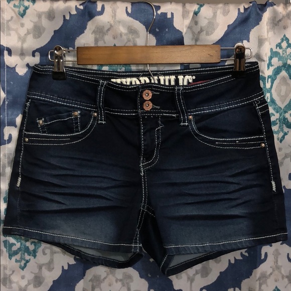 Hydraulic | Shorts | Hydraulic Lola Curvy Jean Short | Poshmark